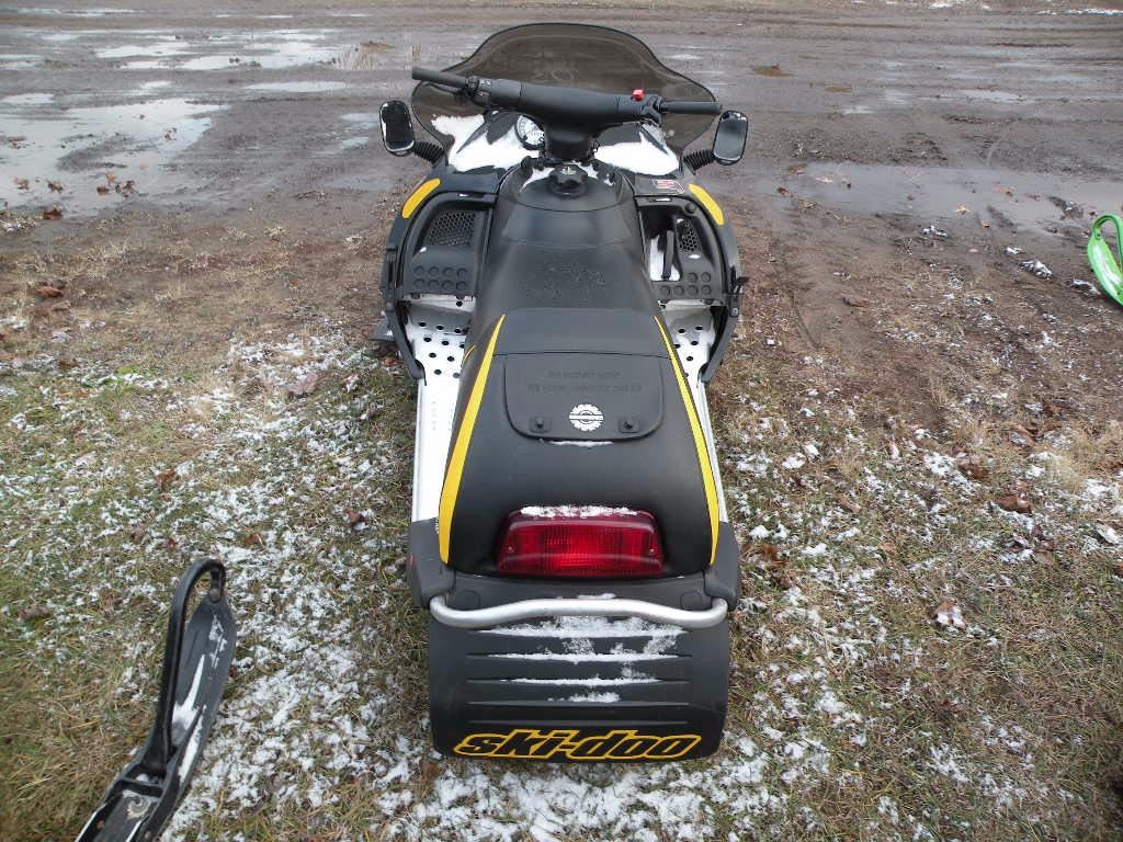 2003 Ski Doo MXZ 550f SN#-2BPS263963V000571