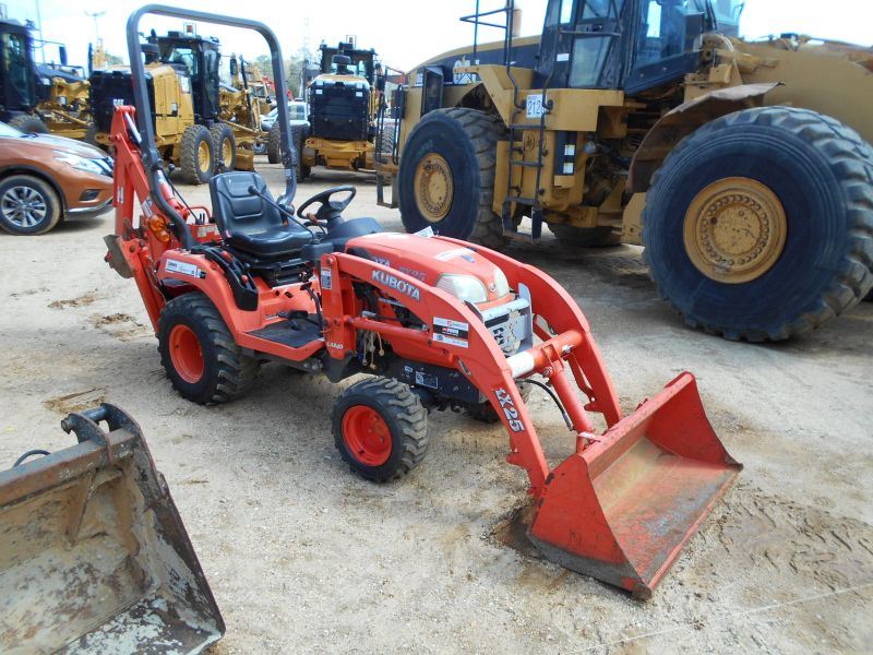 KUBOTA BX25 4X4 LOADER BACKHOE, S/N 60043, (2011 YR) METER READING 802 ...