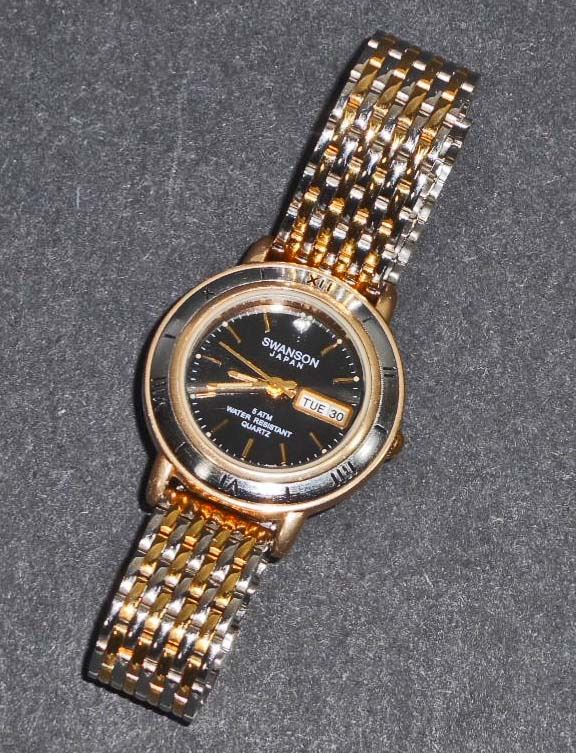 WOMANS SWANSON JAPAN 5 ATM WATER RESISTANT QUARTZ WRIST WATCH