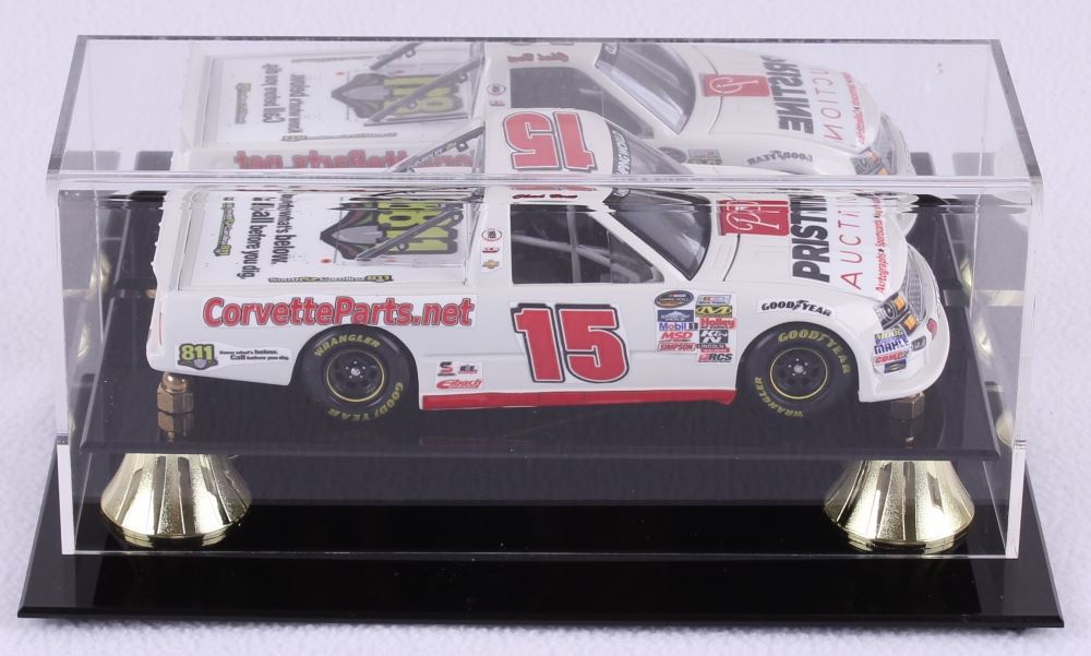 Deluxe Acrylic 1:24 Scale Diecast Car Display Case with Gold Risers ...