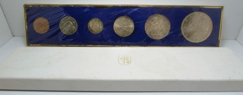 1966 Canada Silver Coin Set In Original Box By Royal Trust