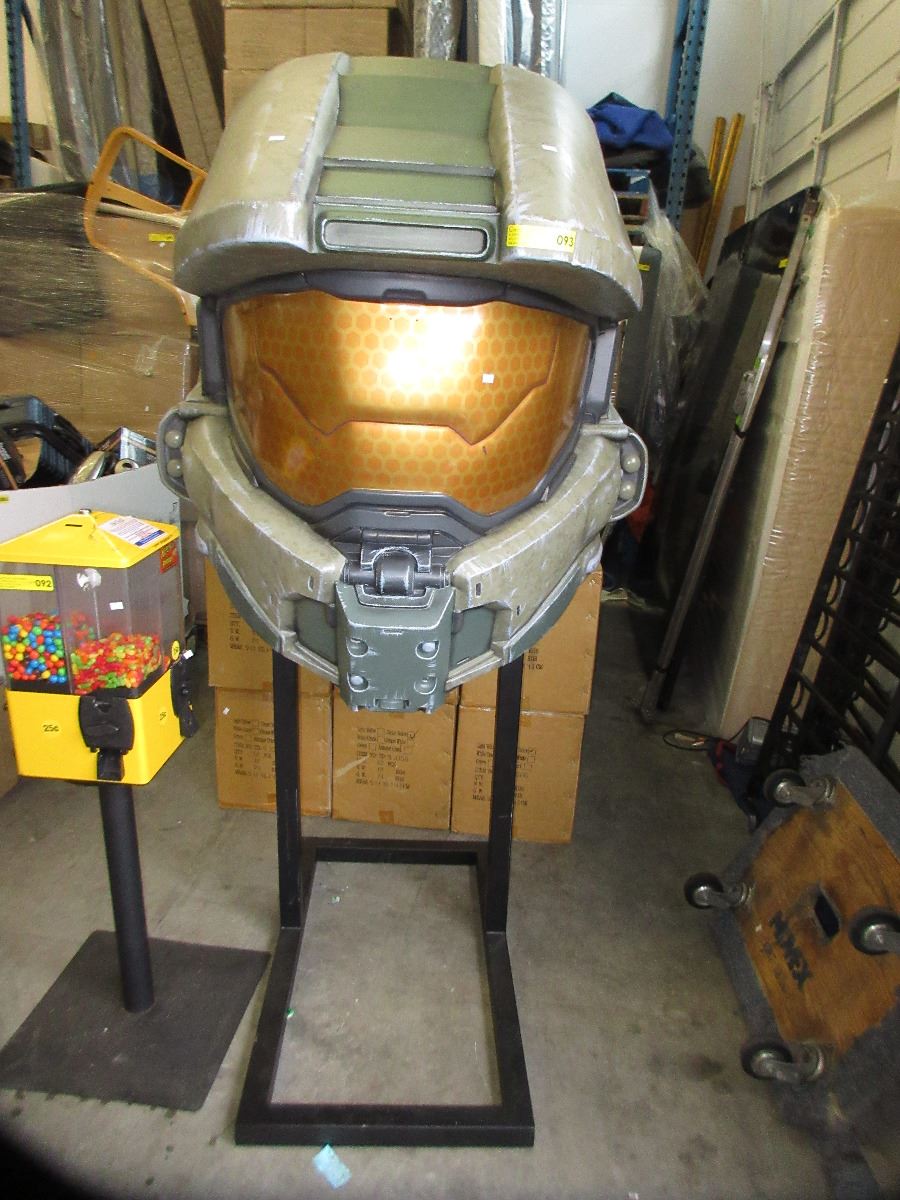 7' Tall Halo 5 "Master Chief" display stand