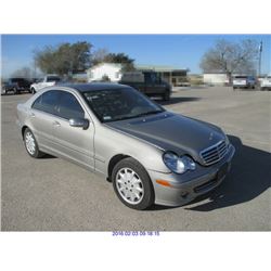 2006 - MERCEDES BENZ C-CLASS