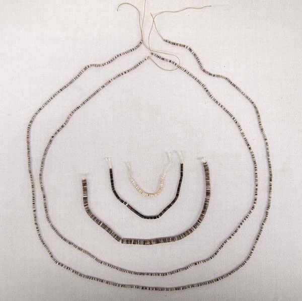 Vintage Native American Navajo Shell Heishi Beads