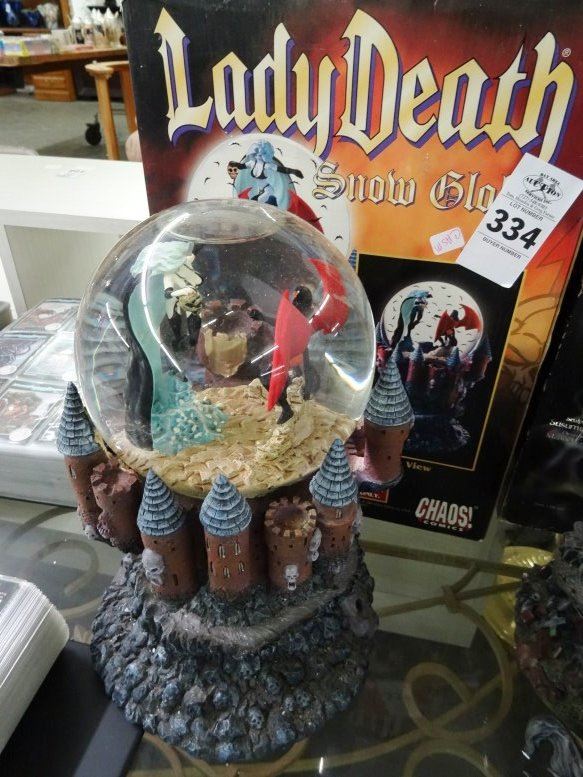 Porcelain Statue Lady Death Vampirella