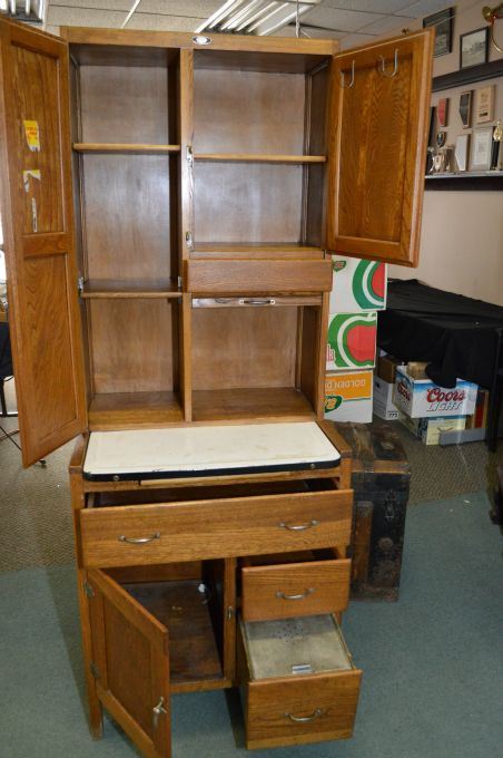 Knechtel Kitchen Cabinet with roll up section, original enamel baking ...