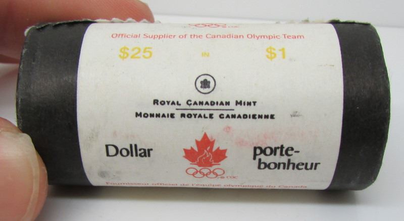 2004 Canada Lucky Loonie RCM Coin Roll - Original Paper Wrap