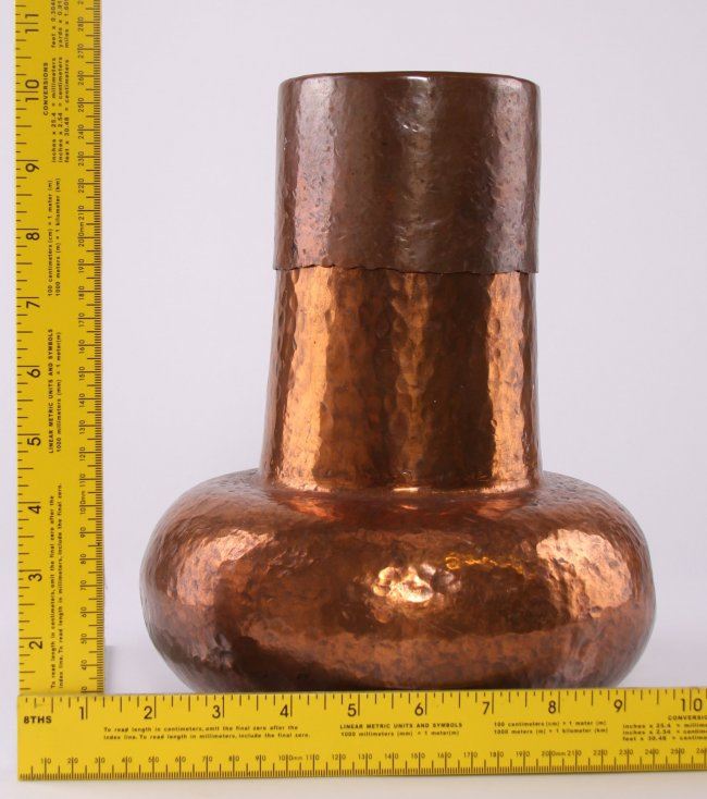 Raul Celery Zolezzi, copper peened vessel Signed