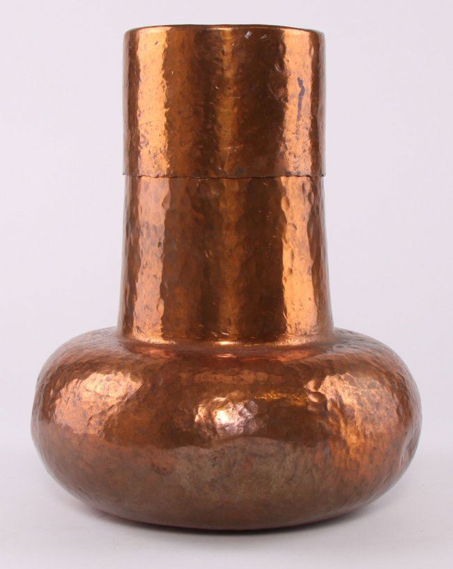 Raul Celery Zolezzi, copper peened vessel Signed