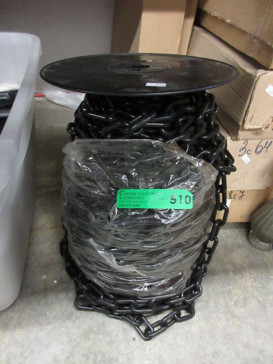 Spool of plastic link chain