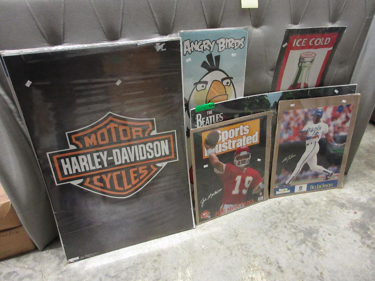 8 Collectible posters