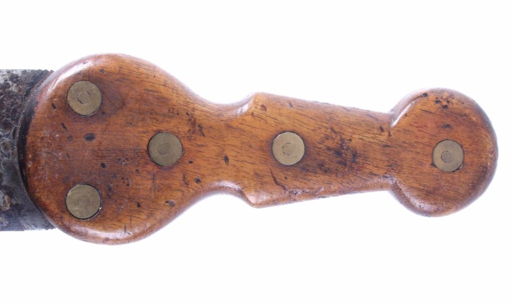 Plains Indian Beaver Tail Dag Knife ca. 1800-1860