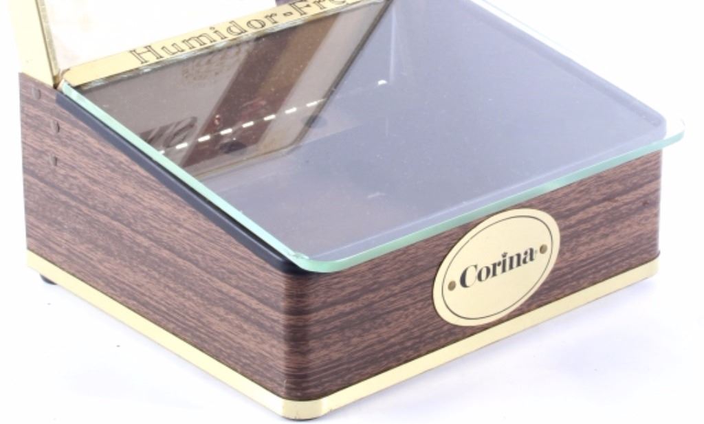 Corina Larks Cigar Counter Top Humidor Fresh