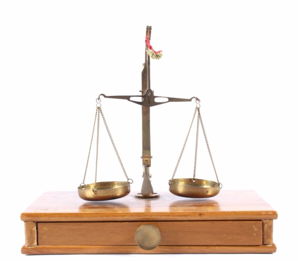 Antique Vintage Assayers Gold Scale