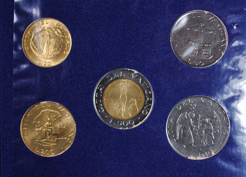 1987 VATICAN COIN SET JOHN PAUL II - 5 COIN SET BLESSED BY POPE JOHN ...