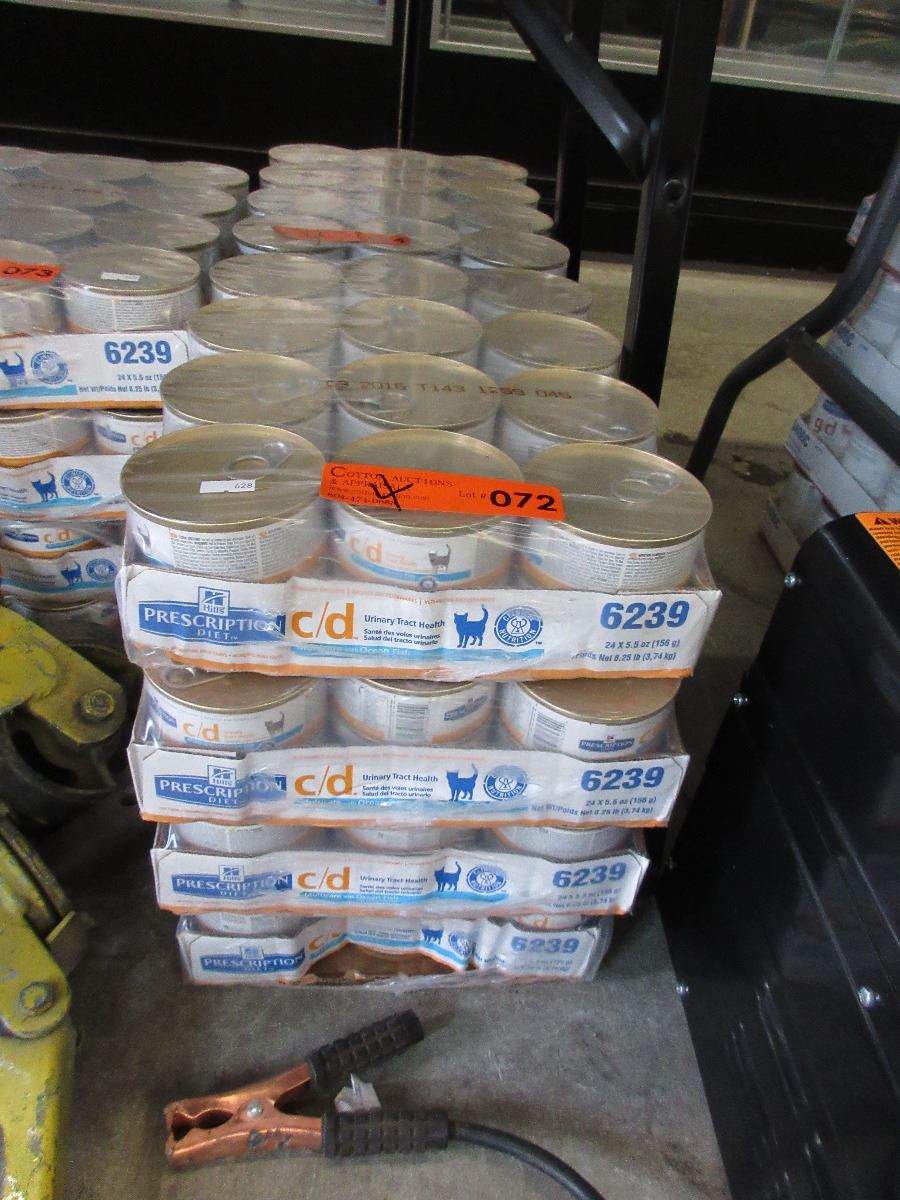 4 Cases of "Hills" canned cat food