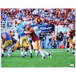 Brian Cushing Signed USC 16x20 Photo (JSA COA)