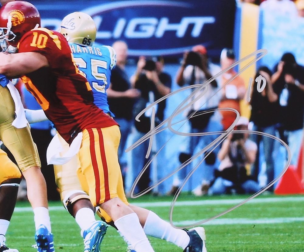Brian Cushing Signed USC 16x20 Photo (JSA COA)