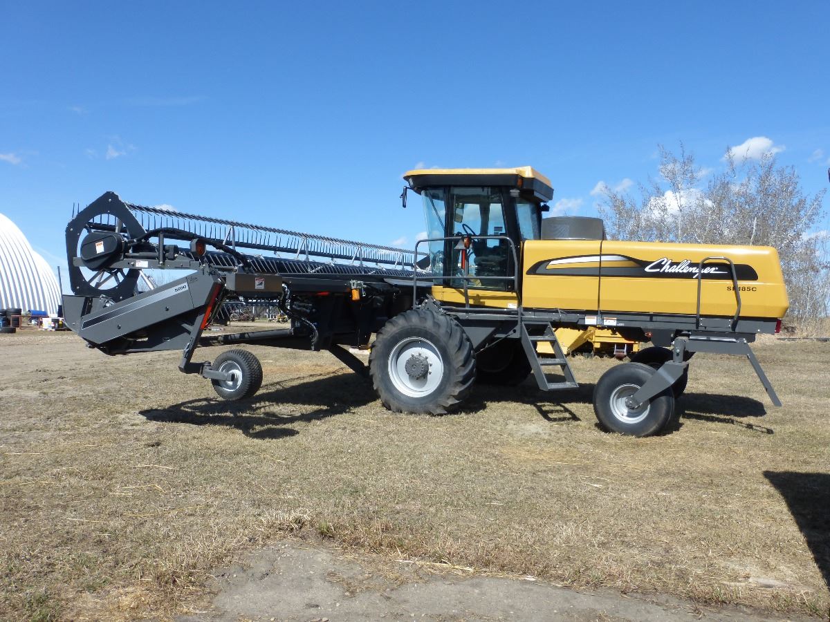 2011 CHALLENGER SP185C SWATHER