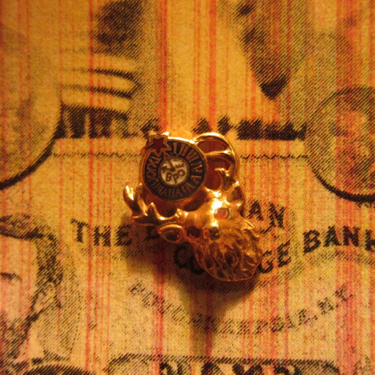 10K Gold Elks Lodge Lapel Pin with screw back.