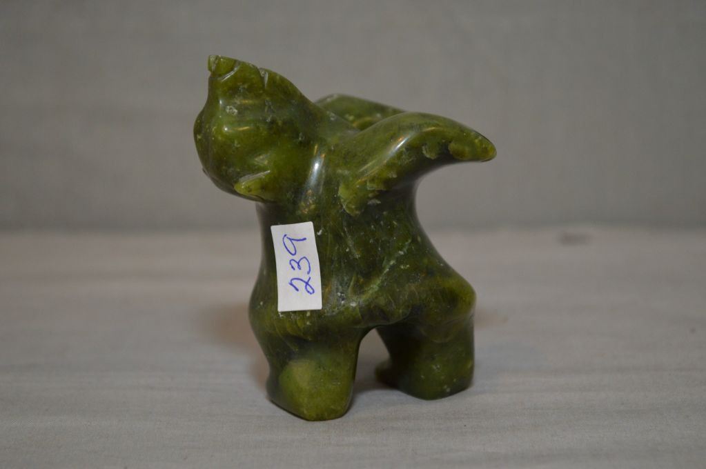 Small Inuit carved jade dancing bear, signed in syllabics 2 1/2" in height