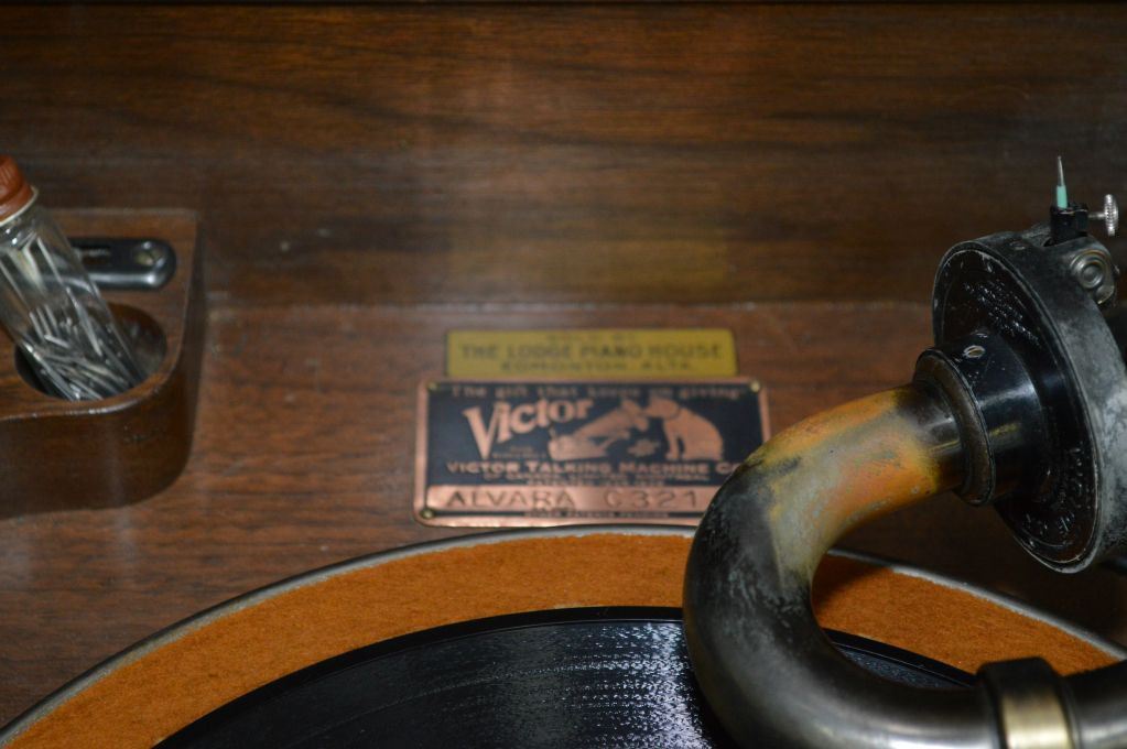Walnut cased floor standing Victrola gramophone, includes extra needles ...