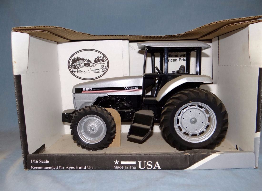 White 6215 tractor, 1:16, Scale Models, NIB