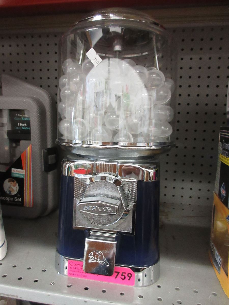 Beaver Counter Top Gumball Machine - With Key