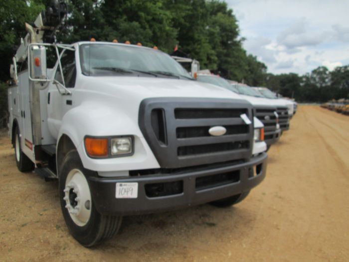 2009 FORD F750 SERVICE TRUCK VIN/SN:3FRWF75N79V094505 - S/A , CAT C7 ...
