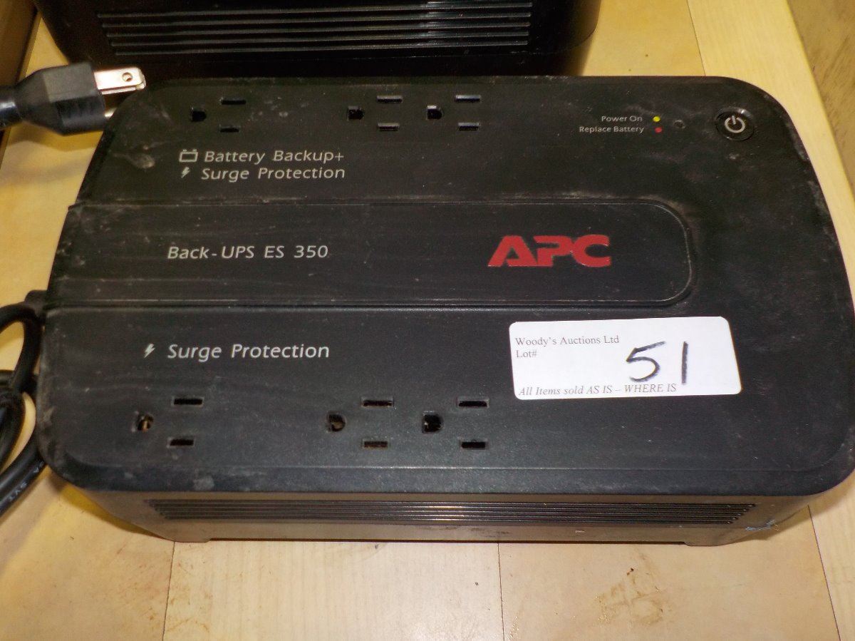 APC BATTERY BACKUP & SURGE PROTECTOR