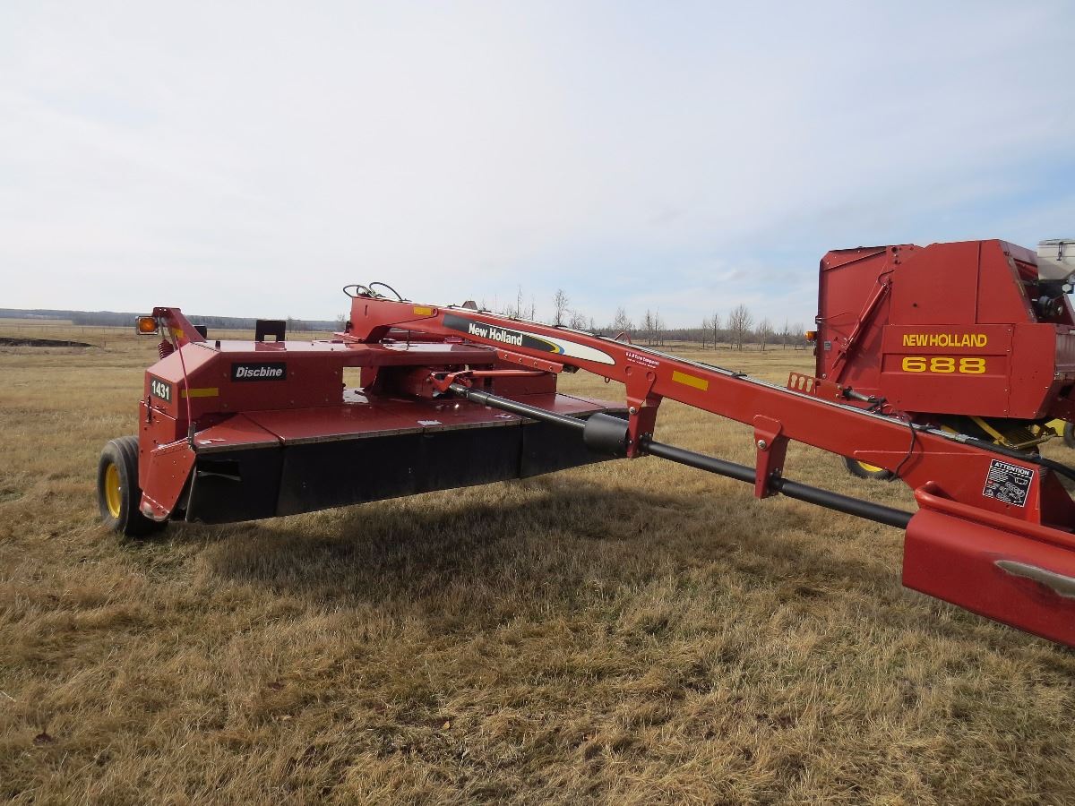 NEW HOLLAND 1431 DISCBINE