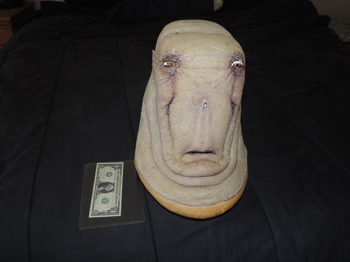 HELLBOY THE GOLDEN ARMY SCREEN USED HERO CHAMBERLAIN HEAD