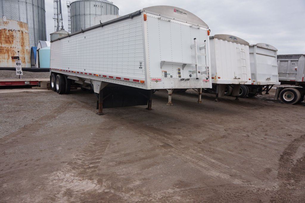 2006 Wilson Aluminum Hopper Bottom Trailer