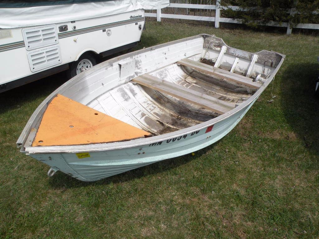 1964 Starcraft 14 ft boat