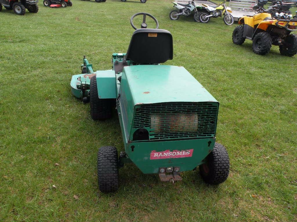 Ransome Jaguar 4000 mower w/62" deck, diesel