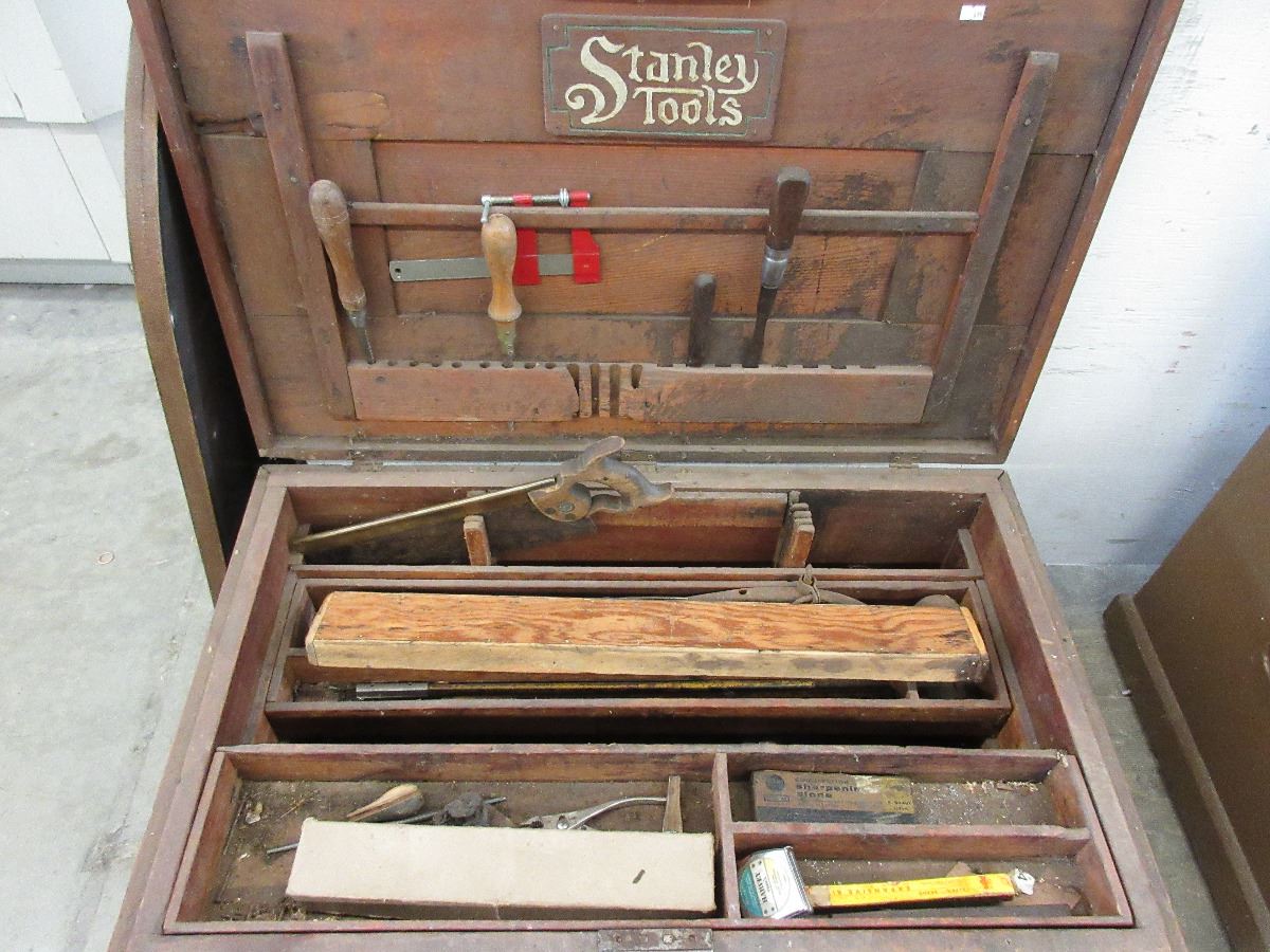 Vintage Carpenters Tool Chest Contents vintage-carpenters-tool-chest-contents