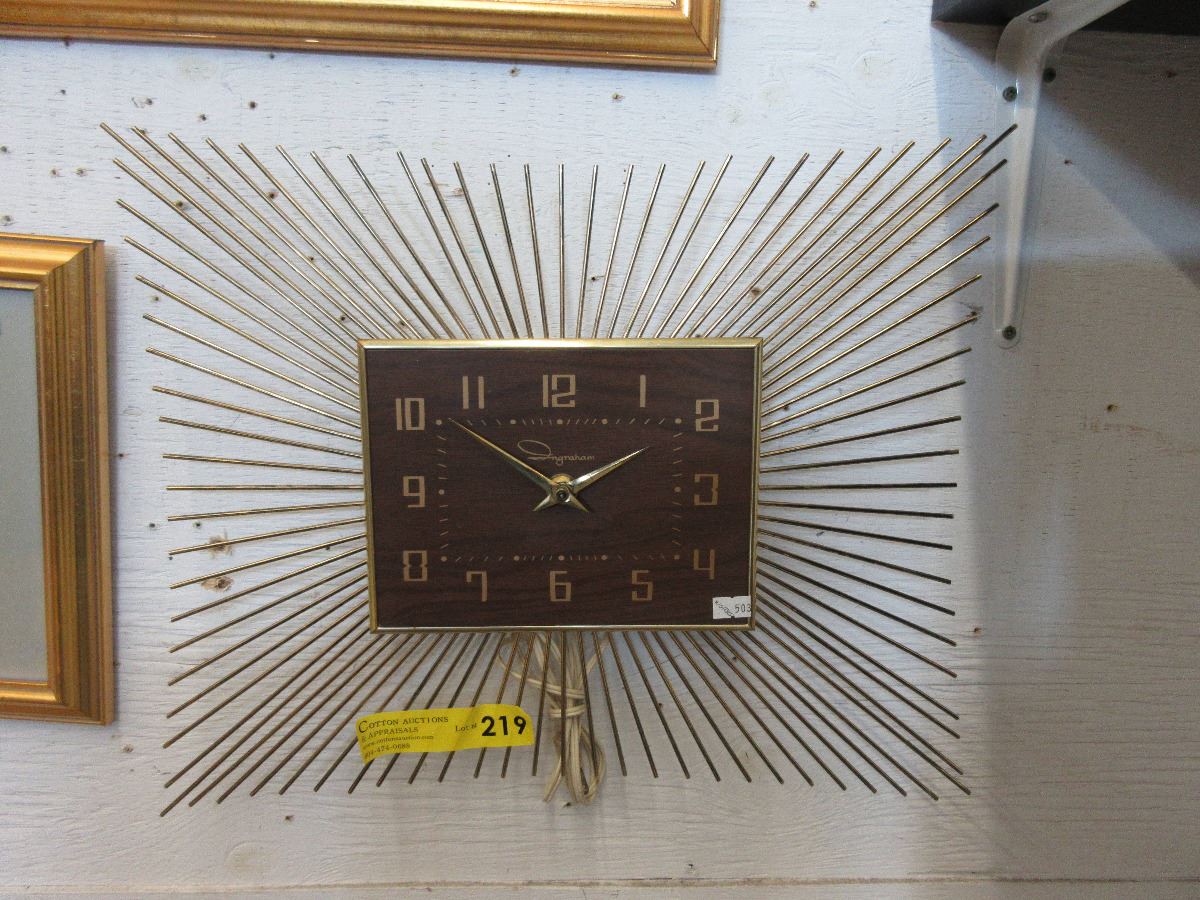 Vintage - Ingraham electric wall clock