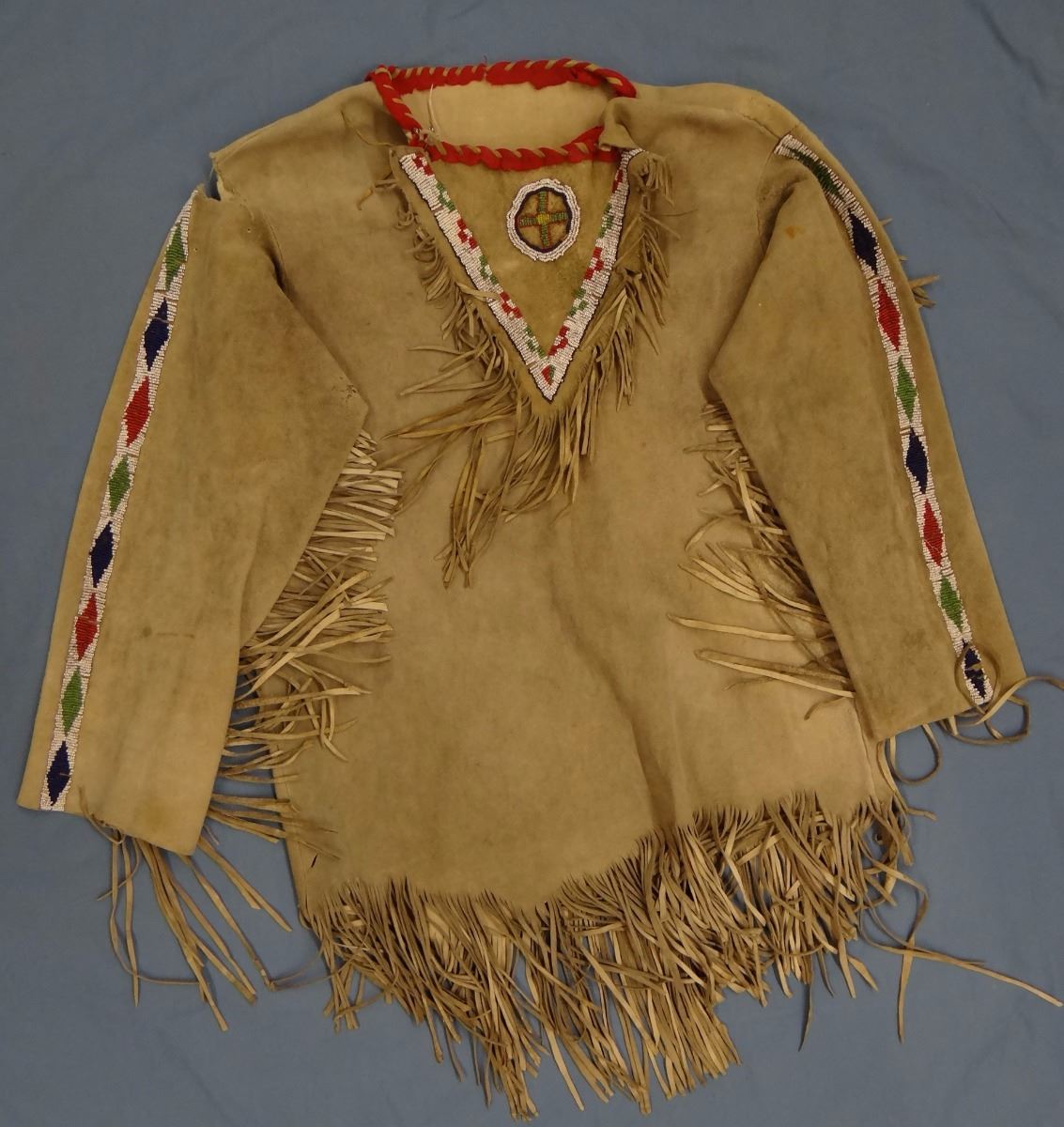 Beaded indian buckskin shirt, beads appear to be Northern Plains, shirt ...