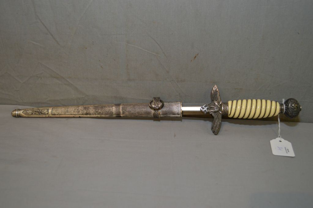 Second model Luftwaffe Nazi Airforce dagger replica with scabbard