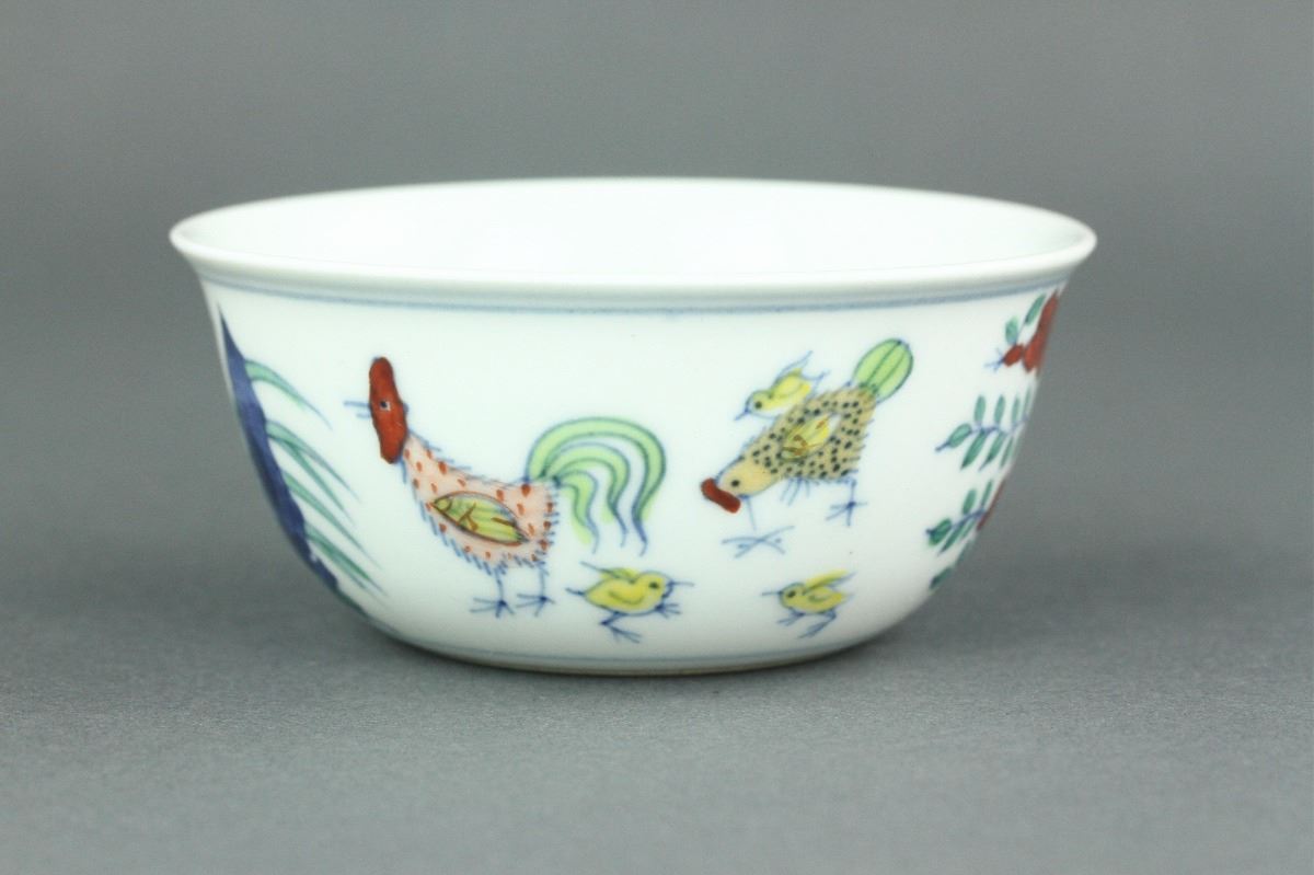 Chinese Doucai Chicken Porcelain Cup Chenghua MK