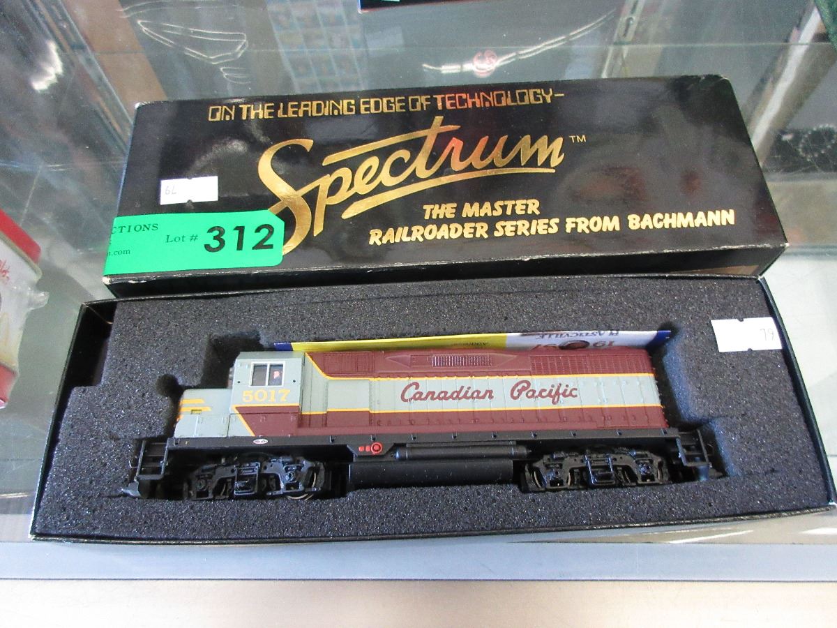 Bachmann "Spectrum" Train Engine