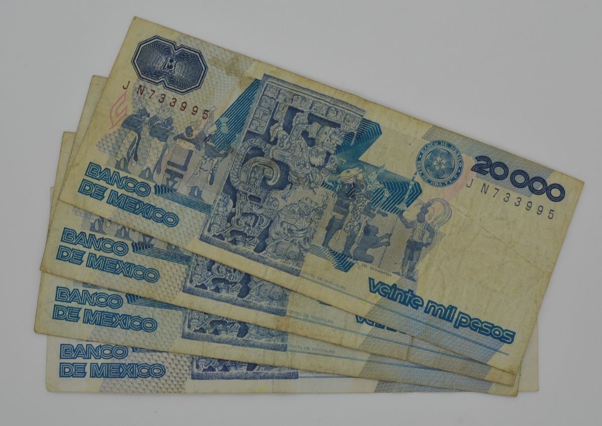 Lot Of 4 Mexico 20 000 Pesos Banknote lot-of-4-mexico-20-000-pesos-banknote