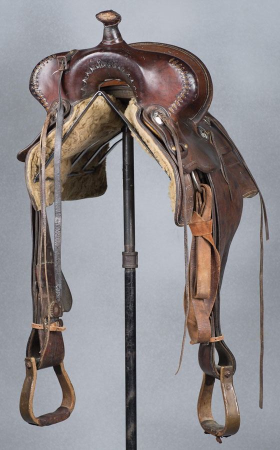 F.A. Meanea Swell Fork Saddle