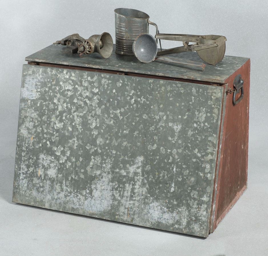 1890s Chuck Wagon Box