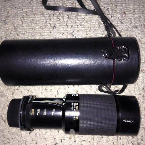 Tamron adaptall 2 lens 75-250mm lens with case