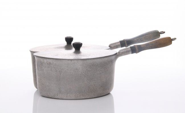 Two (2) vintage Club Aluminum Company cooking pots. Cl