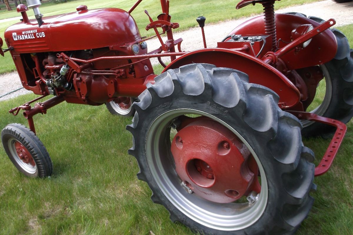 1950 IH Farmall Cub- All Original- Completely Restored- Complete ...