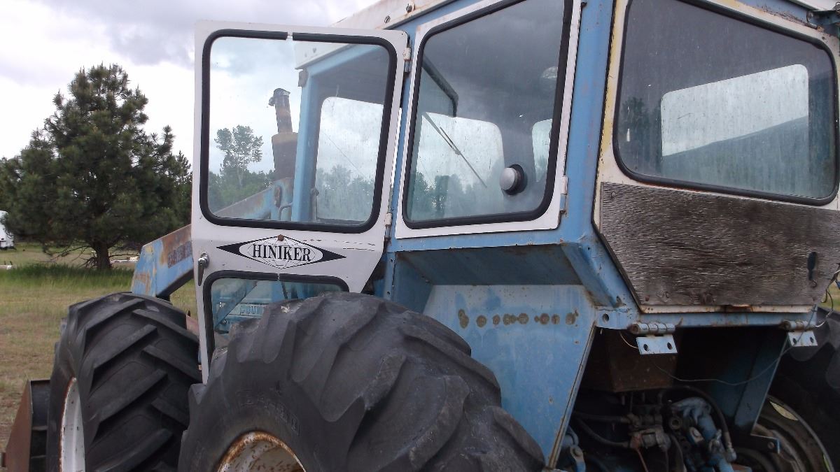 Ford County 4X4 Tractor- Loader- Hinkler Cab- Runs Good- Loader Works ...