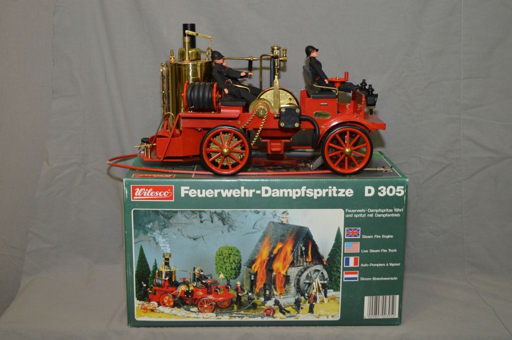Wilesco steam powered fire engine in original box