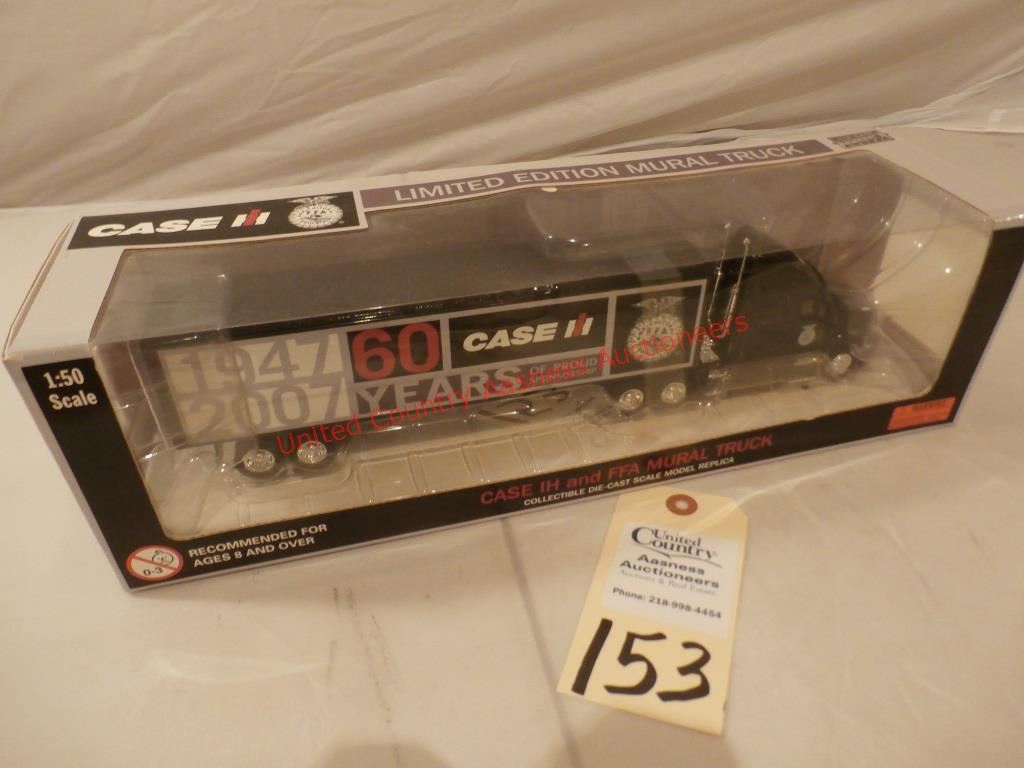 Case IH Limited Edition Mural Truck